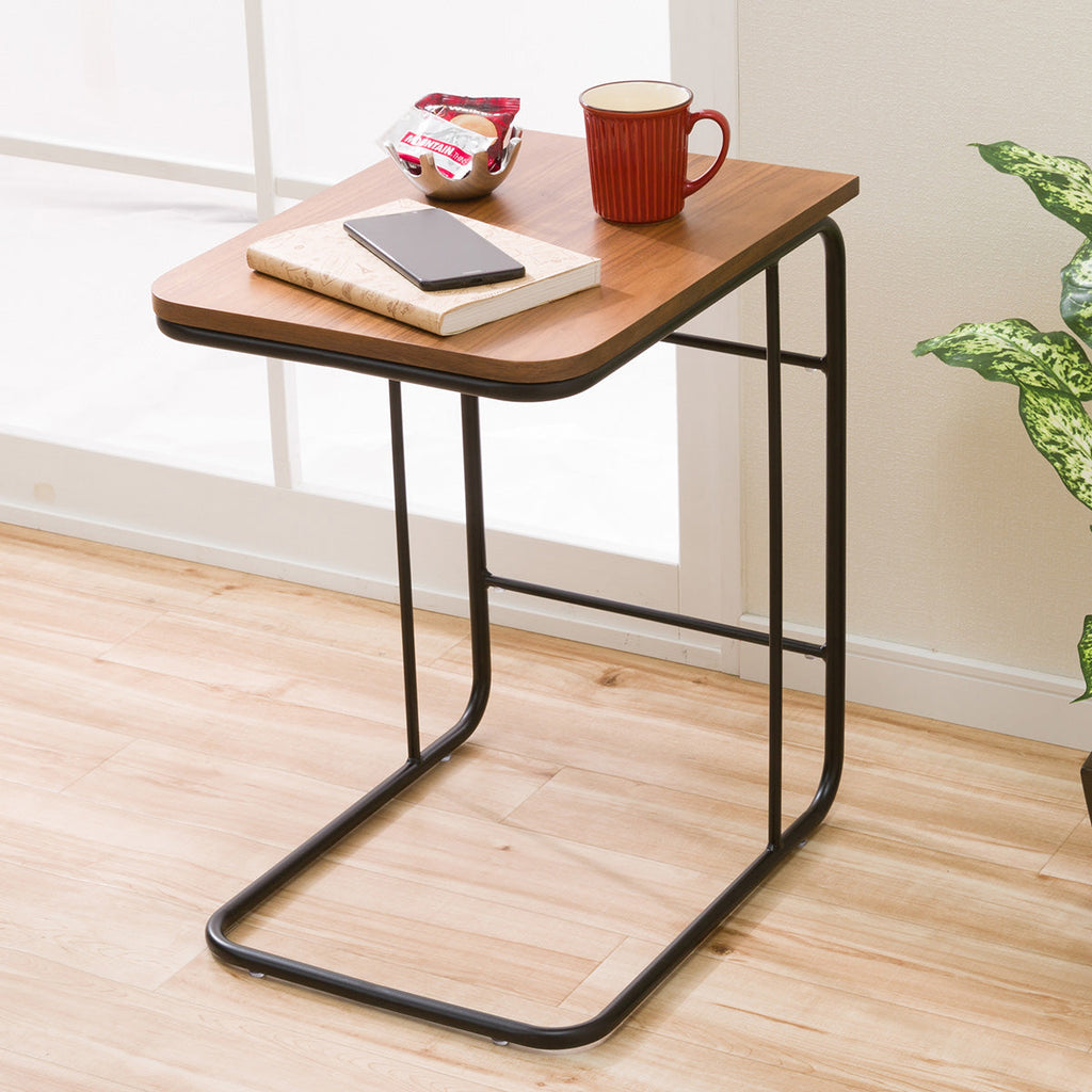 COFFEE & ACCENT TABLES
