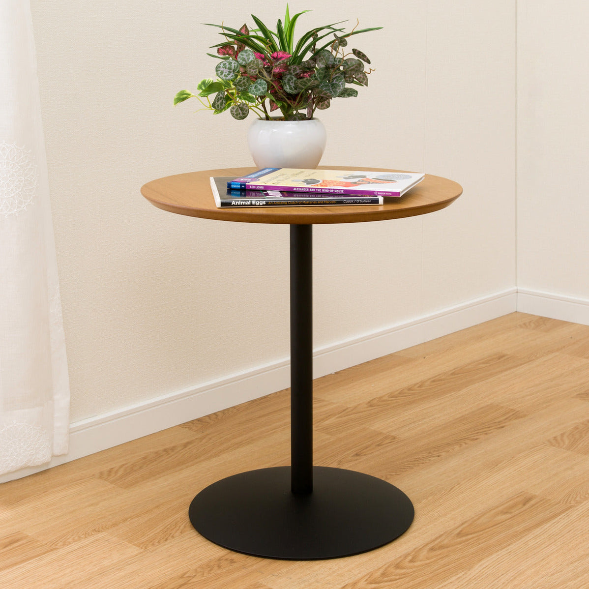 COFFEE & ACCENT TABLES