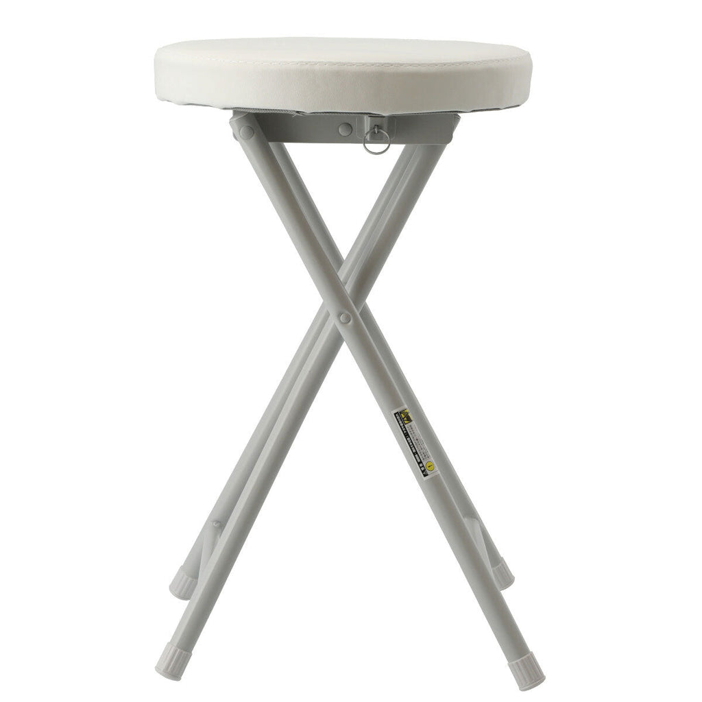 FOLDING TABLES & CHAIRS