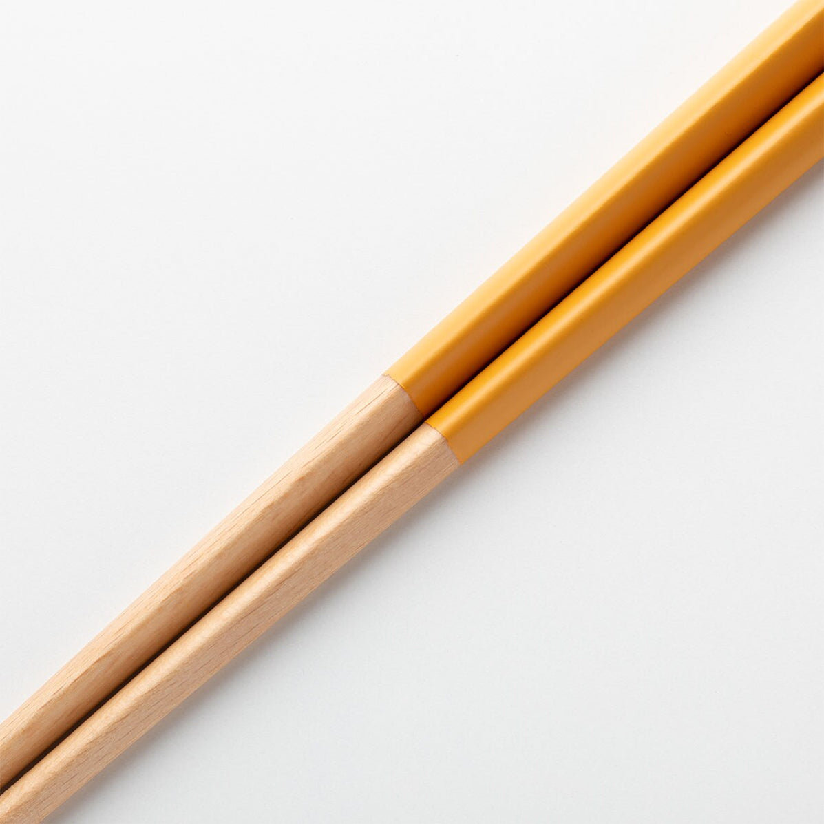 TRIANGLE CHOPSTICKS YE