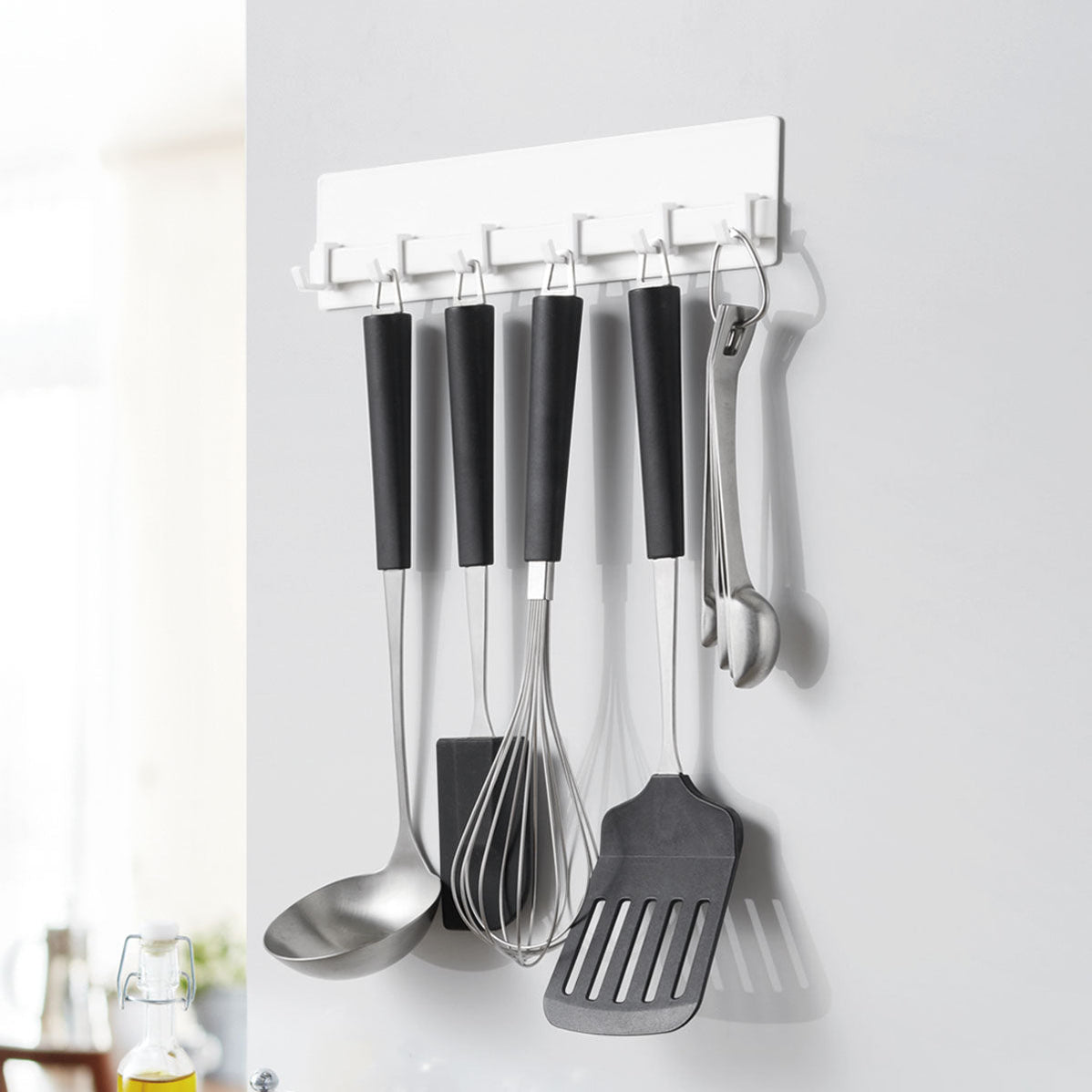 KITCHEN RACKS & HOOKS